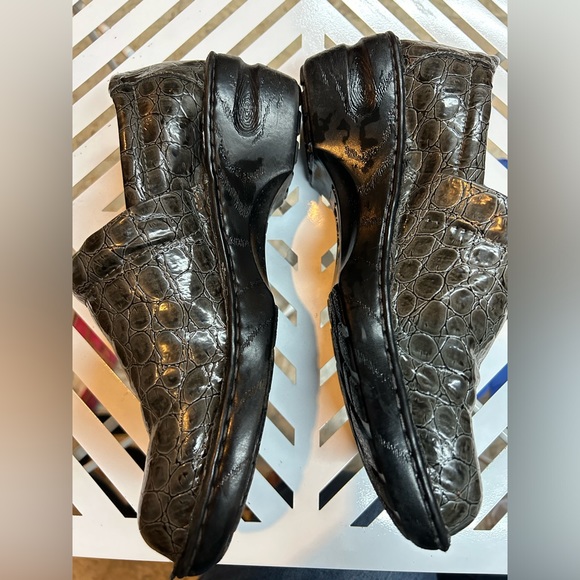 boc | Shoes | Boc Clogs | Poshmark